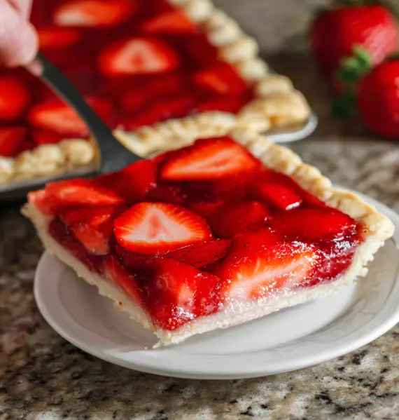 Easy Strawberry Slab Pie: A Backyard Classic in a Big-Batch Hug - It's ...