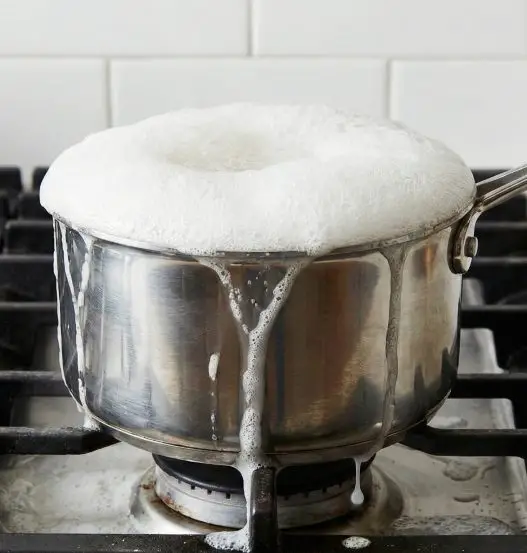 Rice Water Boils Over and Makes a Mess — How Do You Stop It Without ...